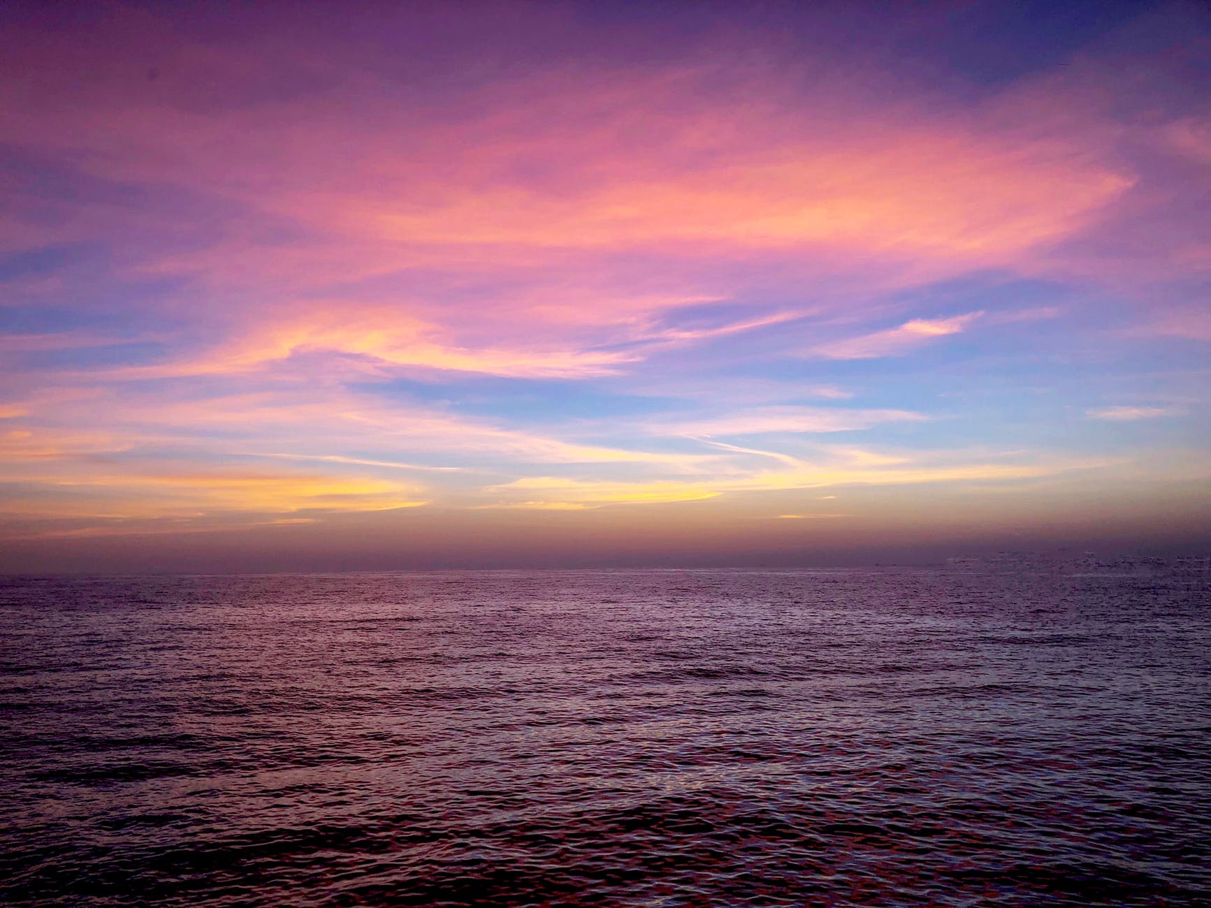 The Colored Seas – Fair Winds & Following Seas