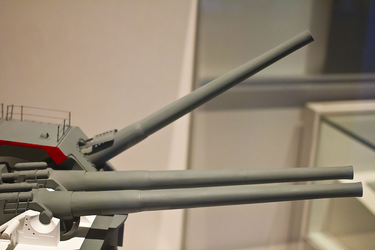 Japanese Type 94 – 18.1″/45 Gun – Fair Winds & Following Seas