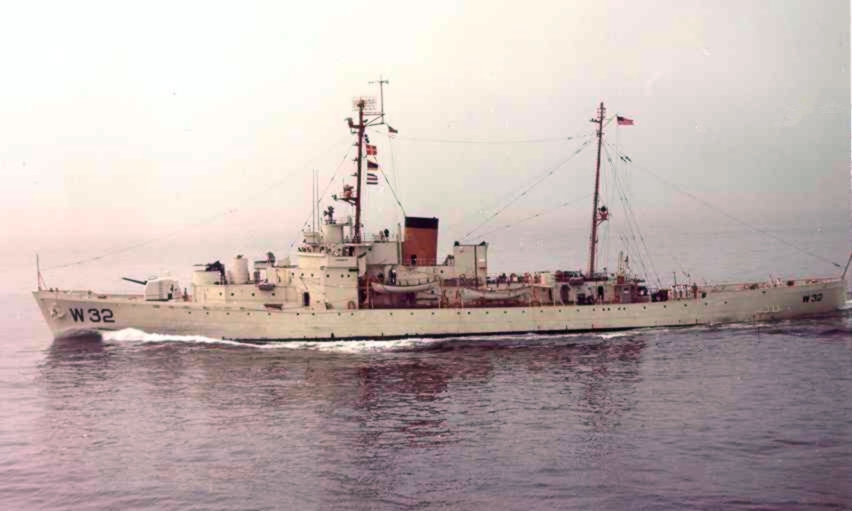 327s: Treasury-class Coast Guard Cutters – Fair Winds & Following Seas