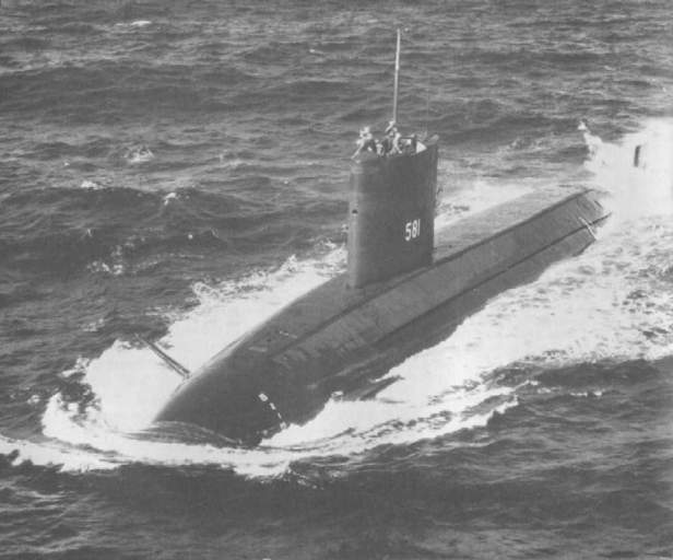 Naval Ship Libraries – Fair Winds & Following Seas