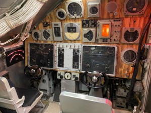 Rigged for Red – Why are there red lights on a submarine? – Fair Winds ...