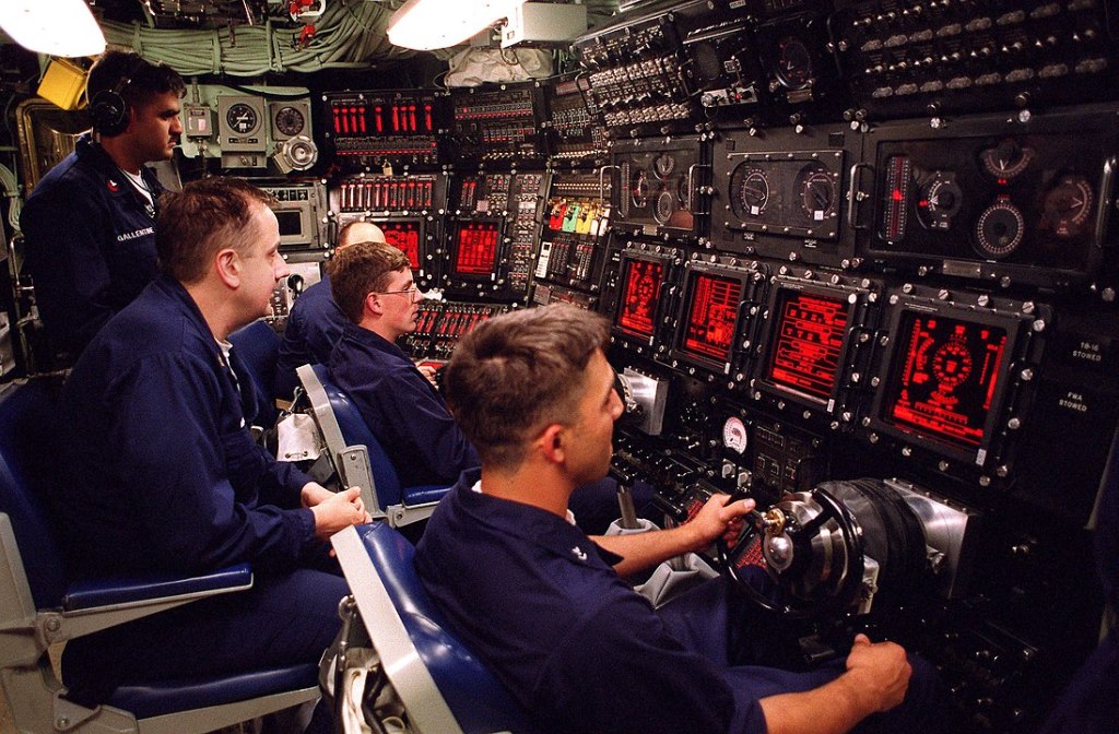 Rigged for Red – Why are there red lights on a submarine? – Fair Winds ...