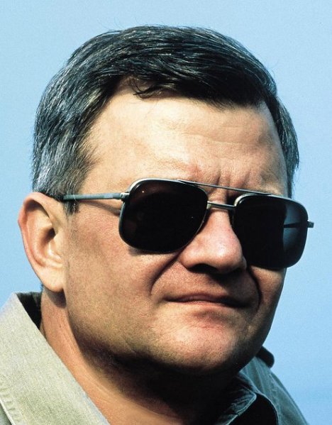 Book Review: Red Storm Rising by Tom Clancy – Fair Winds & Following Seas